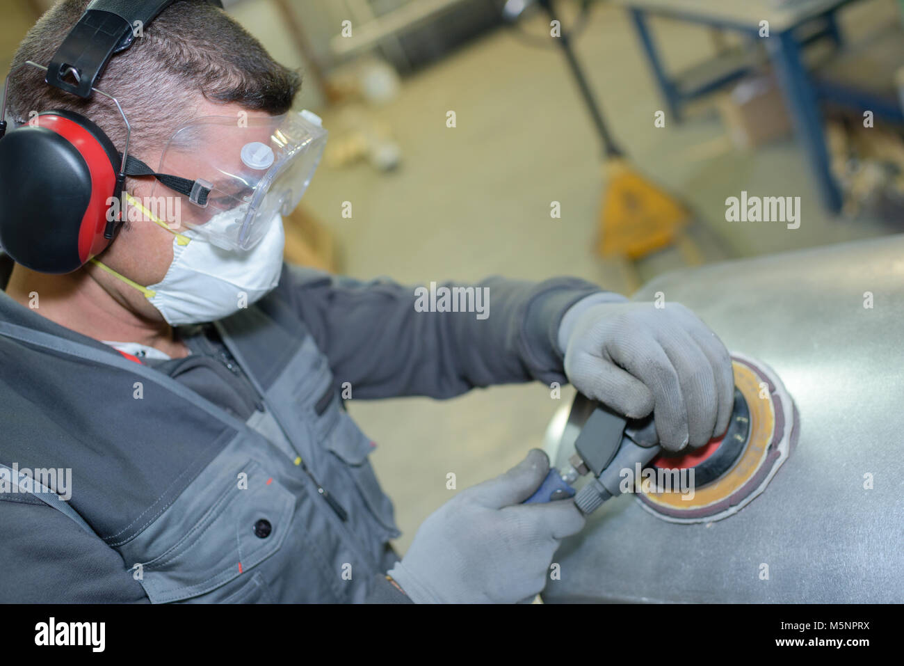 Computer monitors assembly line hi-res stock photography and images - Alamy