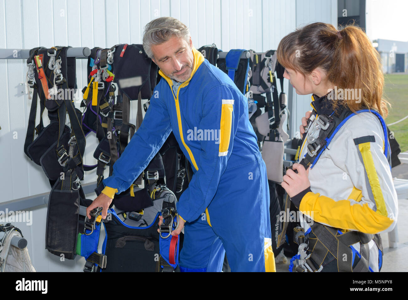 Minute questions hi-res stock photography and images - Alamy