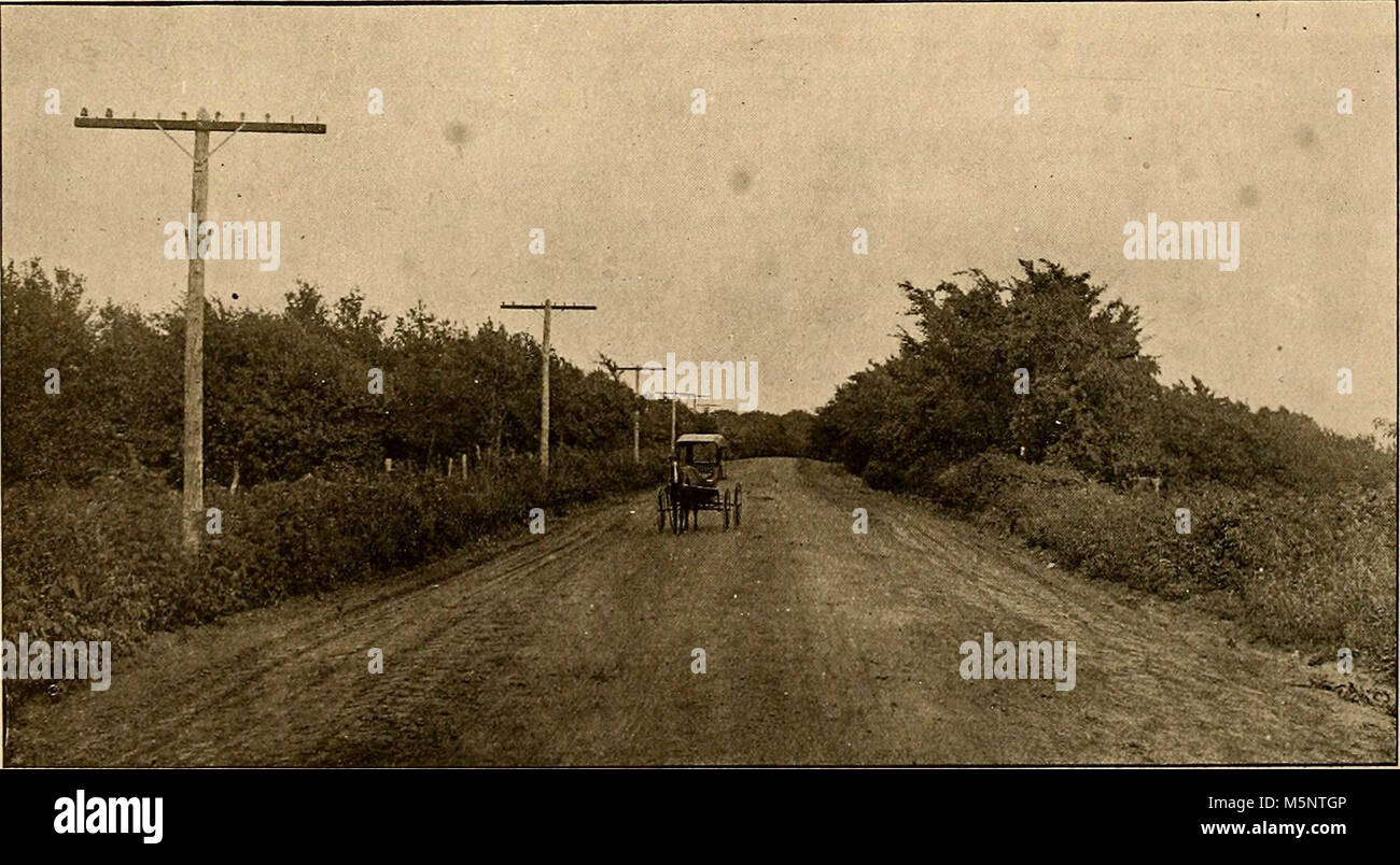 "Southern good roads" (1910 Stock Photo - Alamy