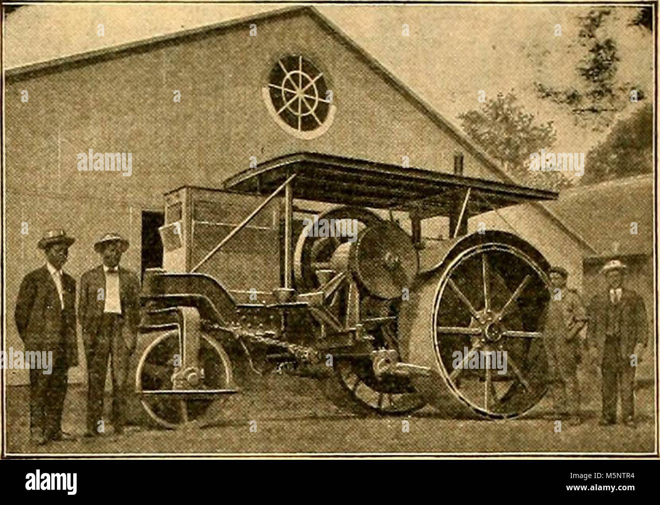 "Southern good roads" (1910 Stock Photo - Alamy