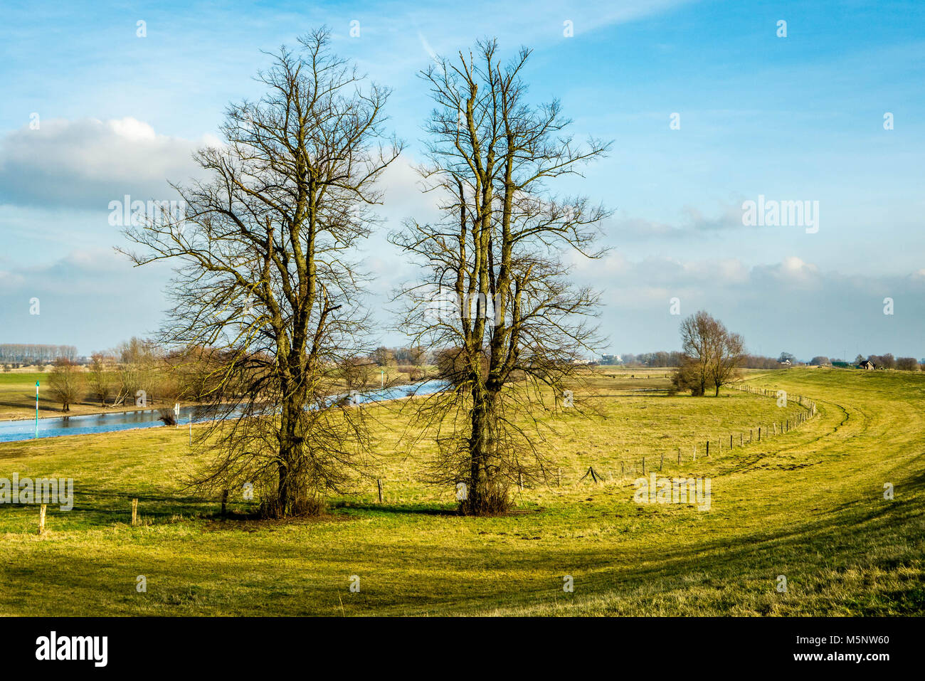 Two people walking in fields hi-res stock photography and images - Alamy