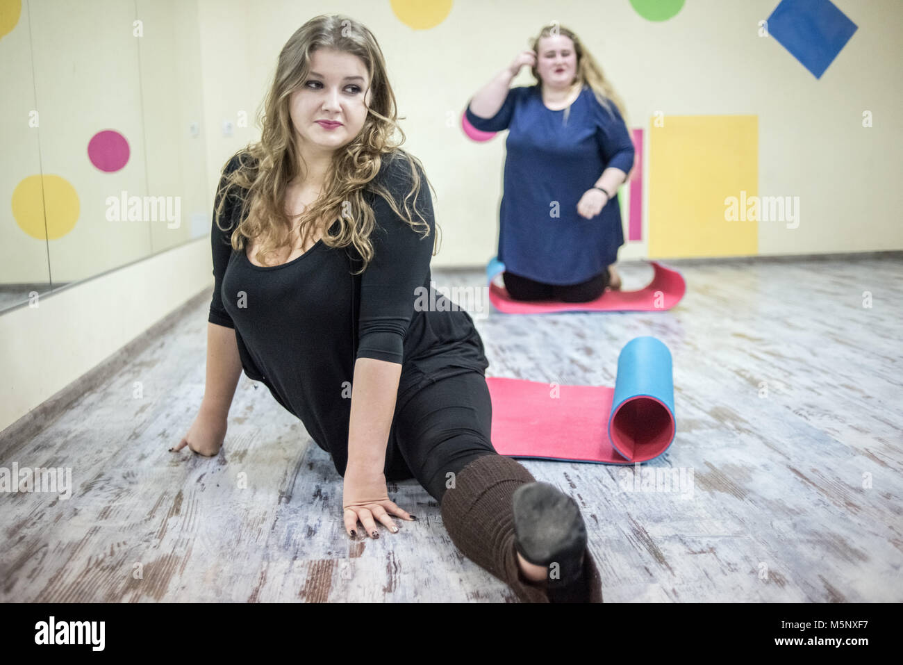 Dancing lesson at the first dancing school in Ukraine for plus size ...