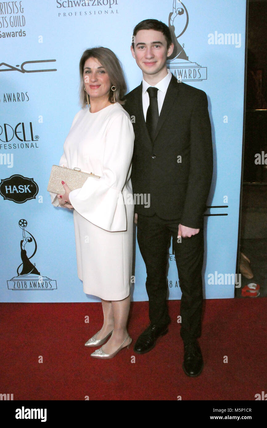 Lizzie lawson hi-res stock photography and images - Alamy