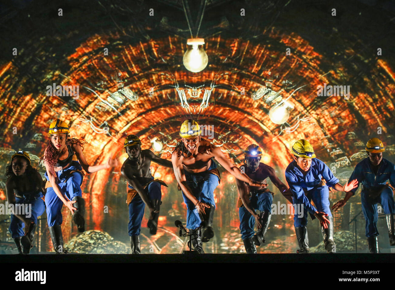 South african circus acrobats hi-res stock photography and images - Alamy