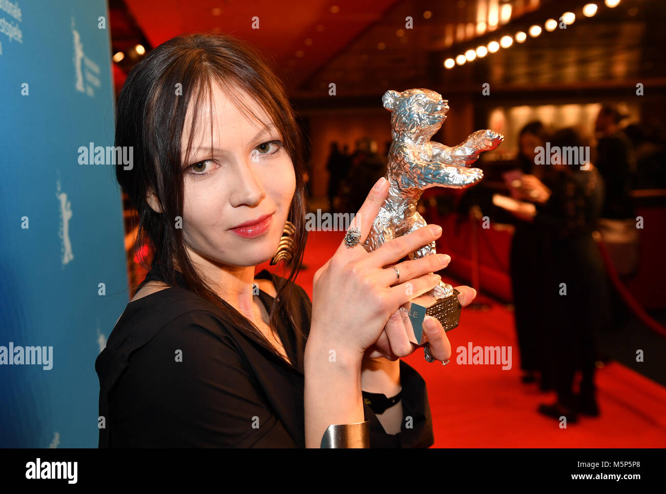 Artistic contribution hi-res stock photography and images - Alamy