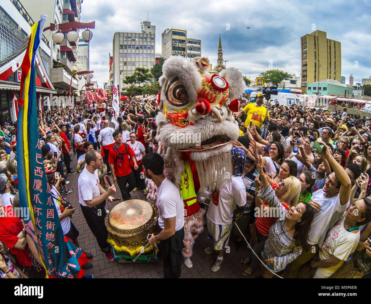 Sao Paulo, Brazil. 25th February, 2018. Descendants of Chinese ...