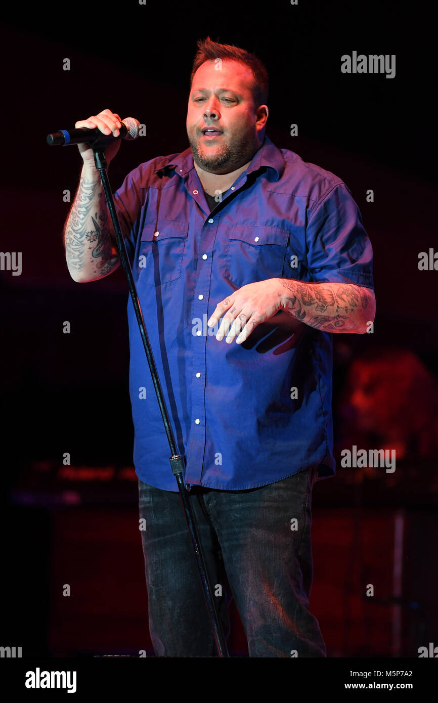 Miami, FL, USA. 24th Feb, 2018. Uncle Kracker performs at The Magic ...