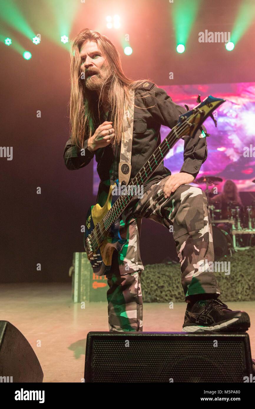 Sundstrom hi-res stock photography and images - Alamy