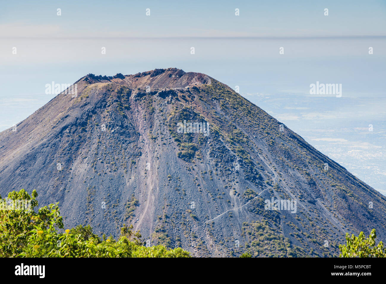 Izalco Volcano. Santa Ana, El Salvador Stock Photo - Alamy