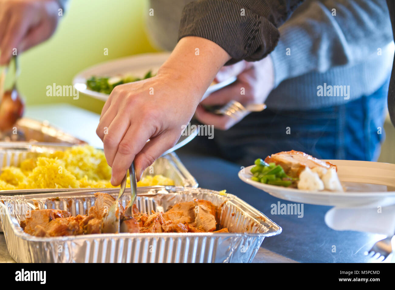 Self service restaurant hi-res stock photography and images - Alamy