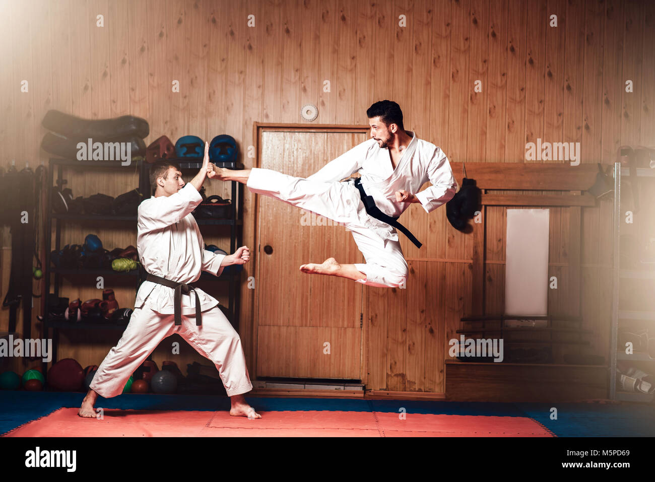 Karate practice hi-res stock photography and images - Alamy