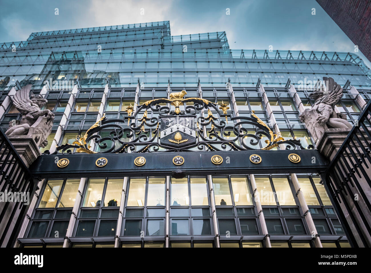 Livery company coat of arms hi-res stock photography and images - Alamy