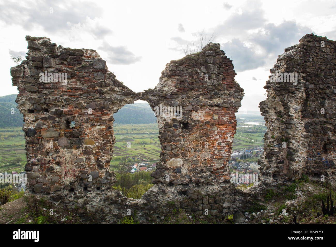 The ruins of the castle in Hust, Transcarpathia, Ukraine Stock Photo ...
