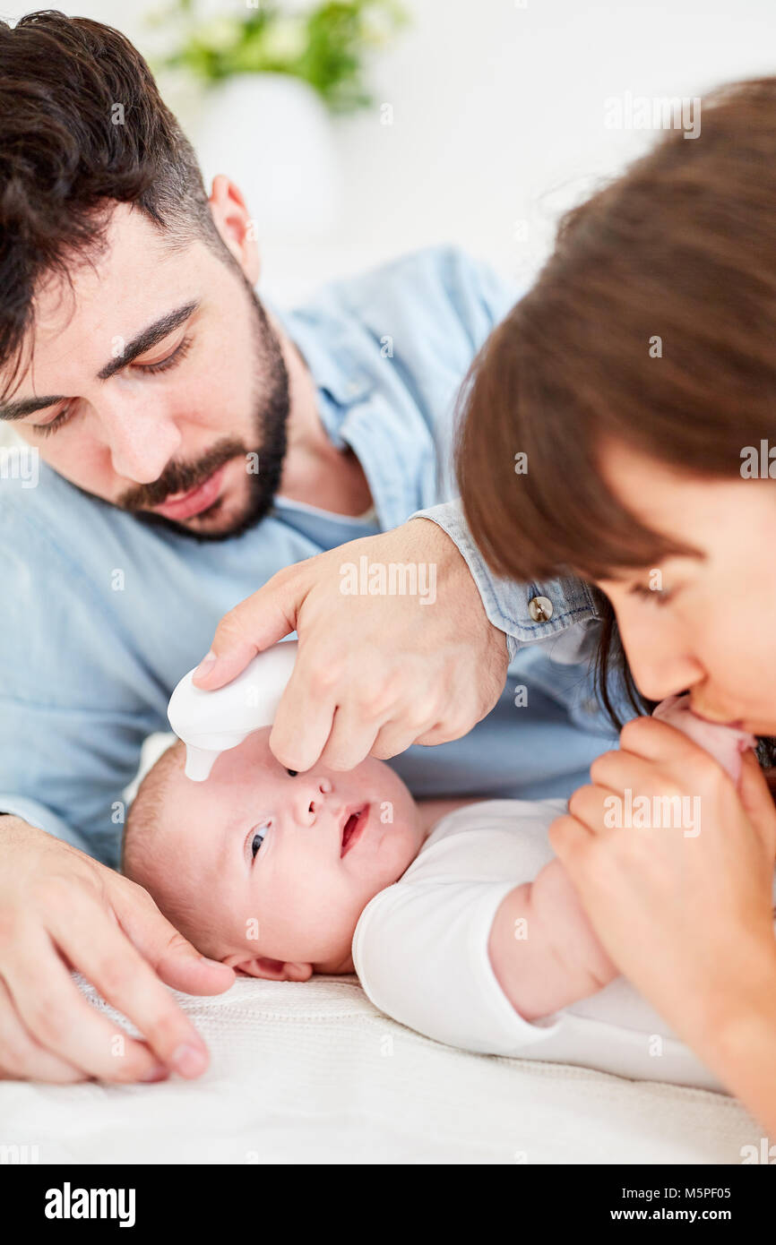 Worried parents hi-res stock photography and images - Alamy