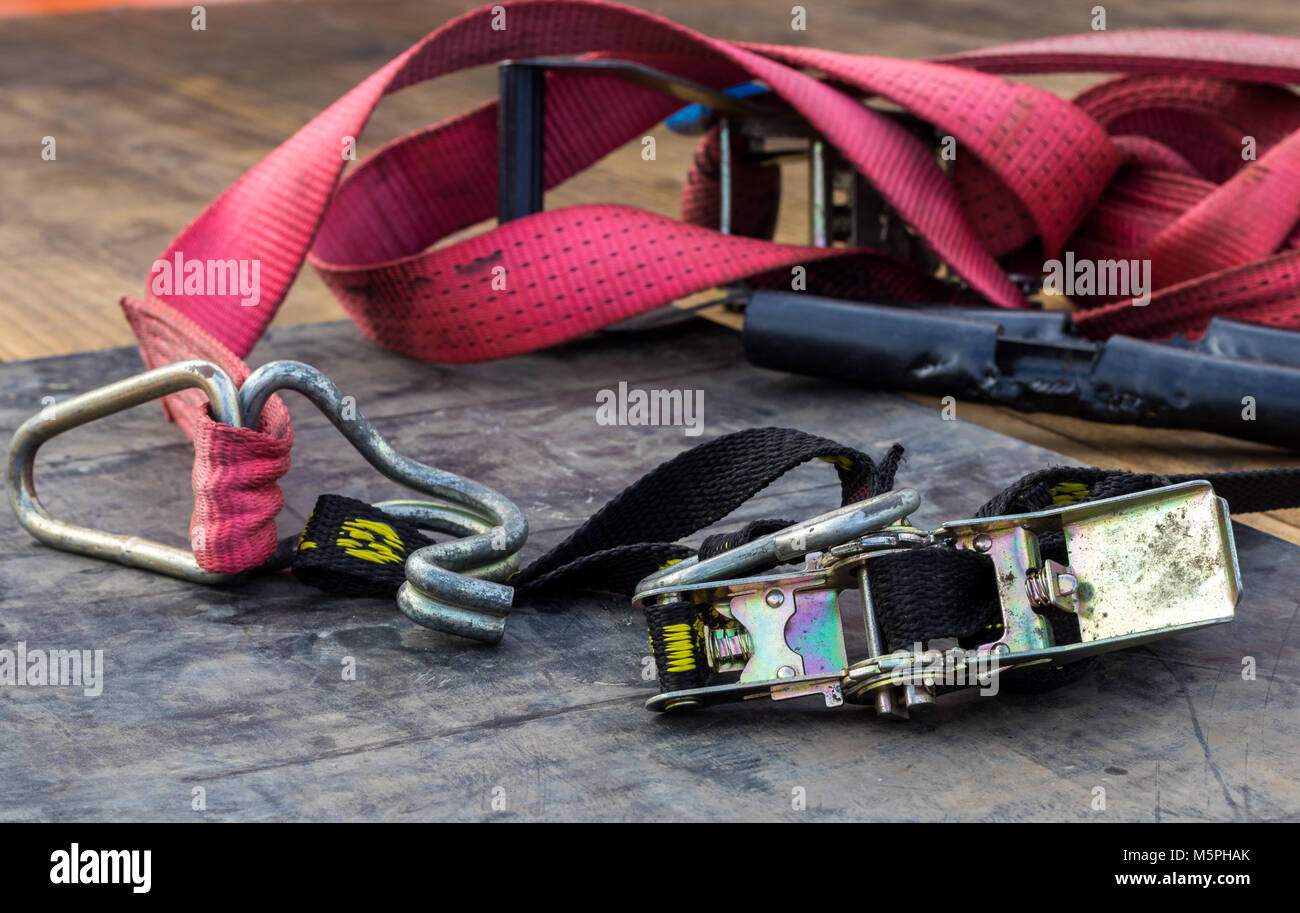 Ratchet latch hi-res stock photography and images - Alamy