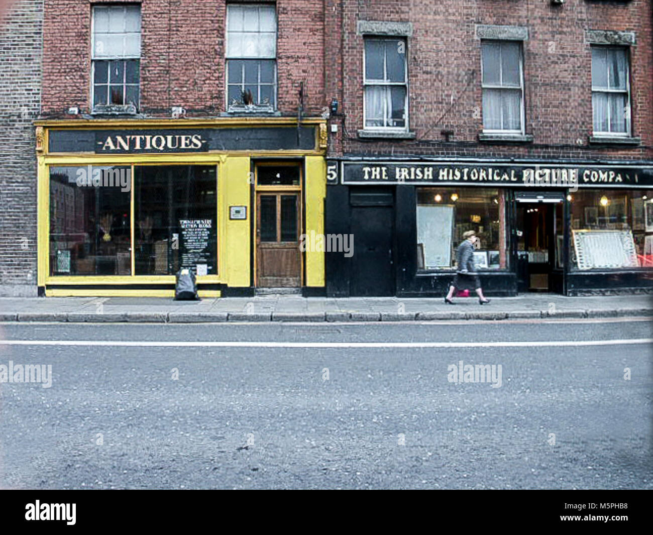 DUBLIN-OCTOBER 22: shop showcases in Ormond Quay Lower, Dublin,Ireland ...