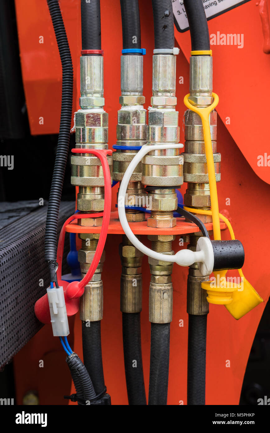 Hose connections hi-res stock photography and images - Alamy