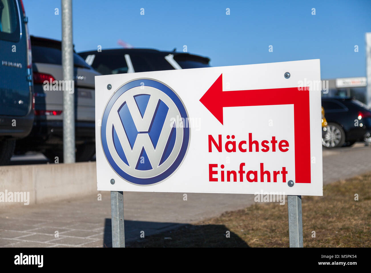 Logo entry hi-res stock photography and images - Alamy