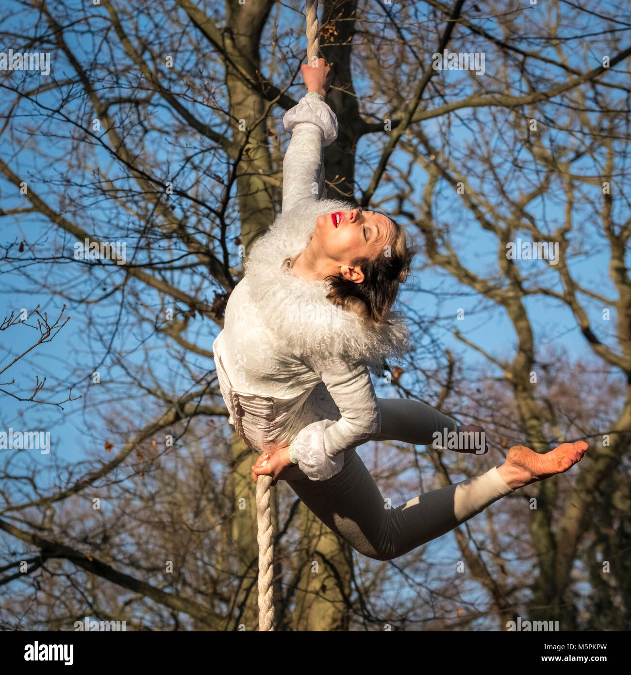 Rope Acrobatics High Resolution Stock Photography and Images - Alamy
