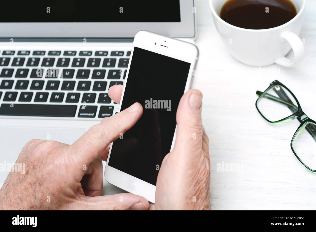 Use laptop elderly and technology concept hi-res stock photography and ...