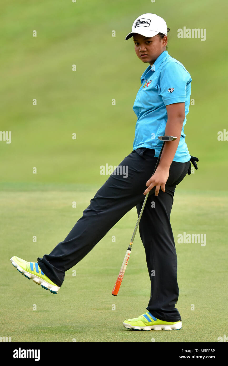Danau, UKM Bangi - FEBRUARY 11: Zarith Sofea reacts on the 18th green ...