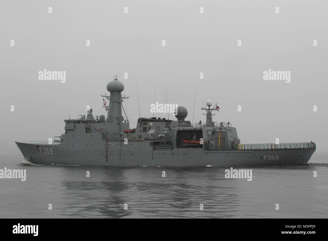Thetis class frigate hi-res stock photography and images - Alamy