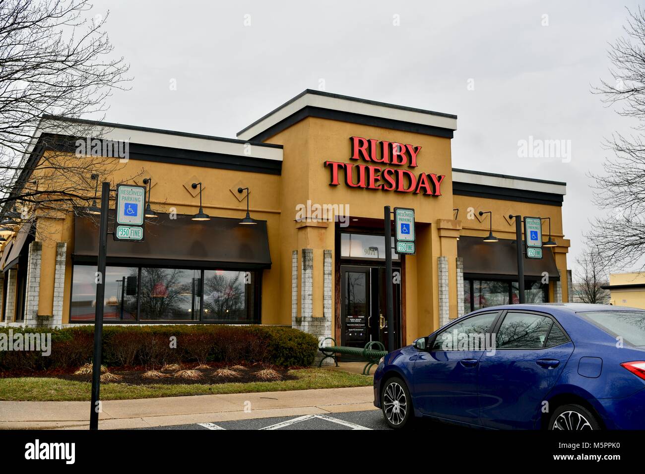 Ruby tuesday hi-res stock photography and images - Alamy