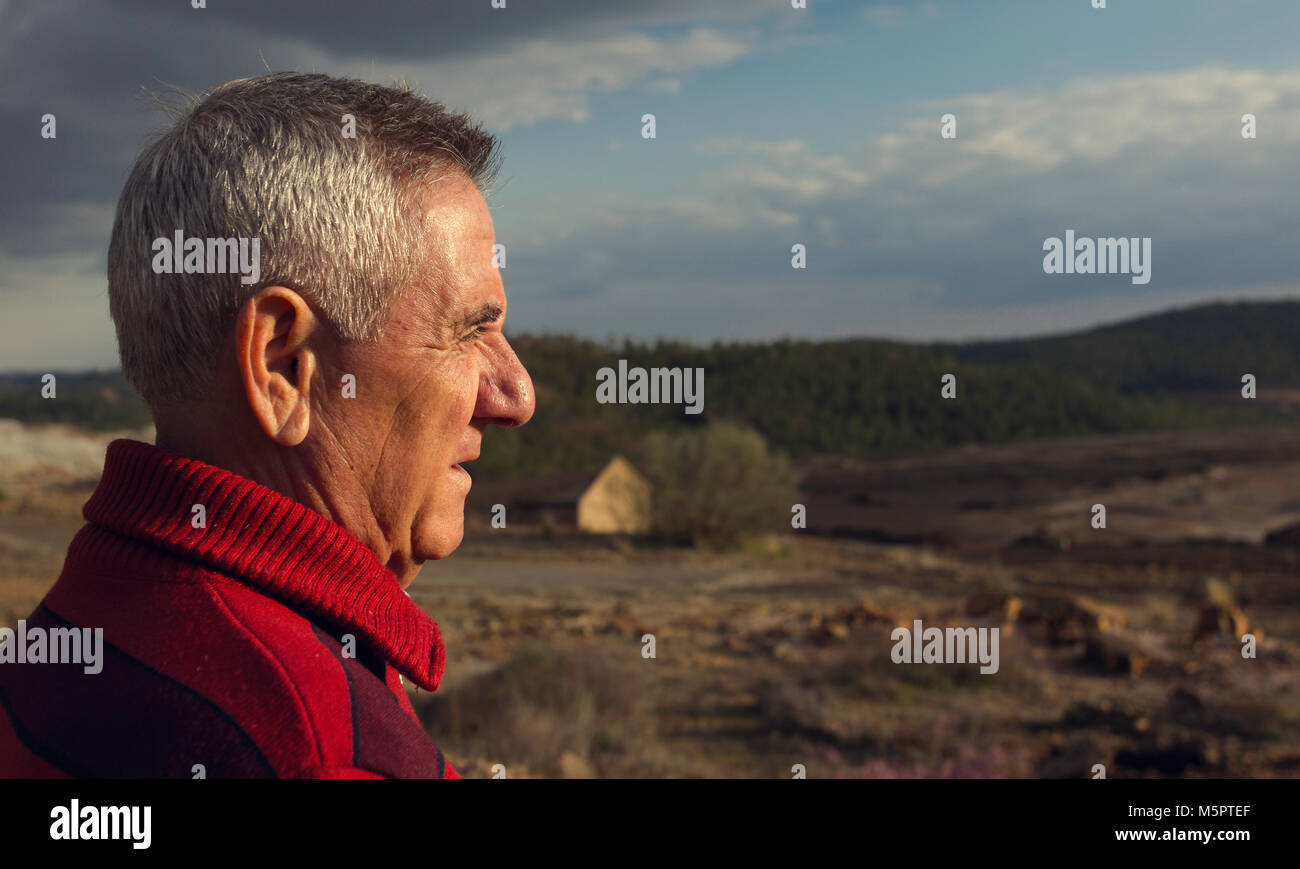 Very old man wrinkles hi-res stock photography and images - Alamy