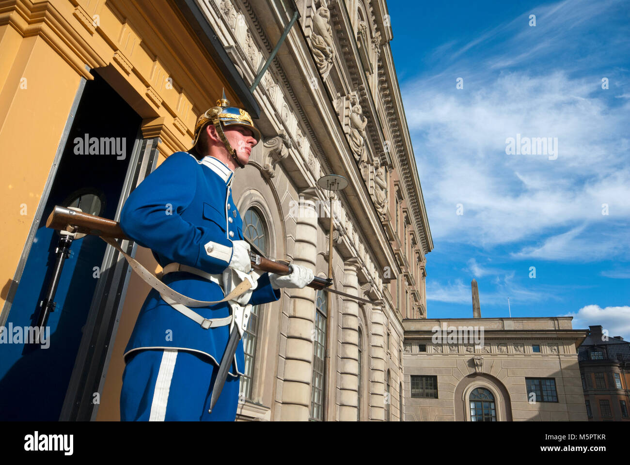 Portrait of royal guard hi-res stock photography and images - Alamy