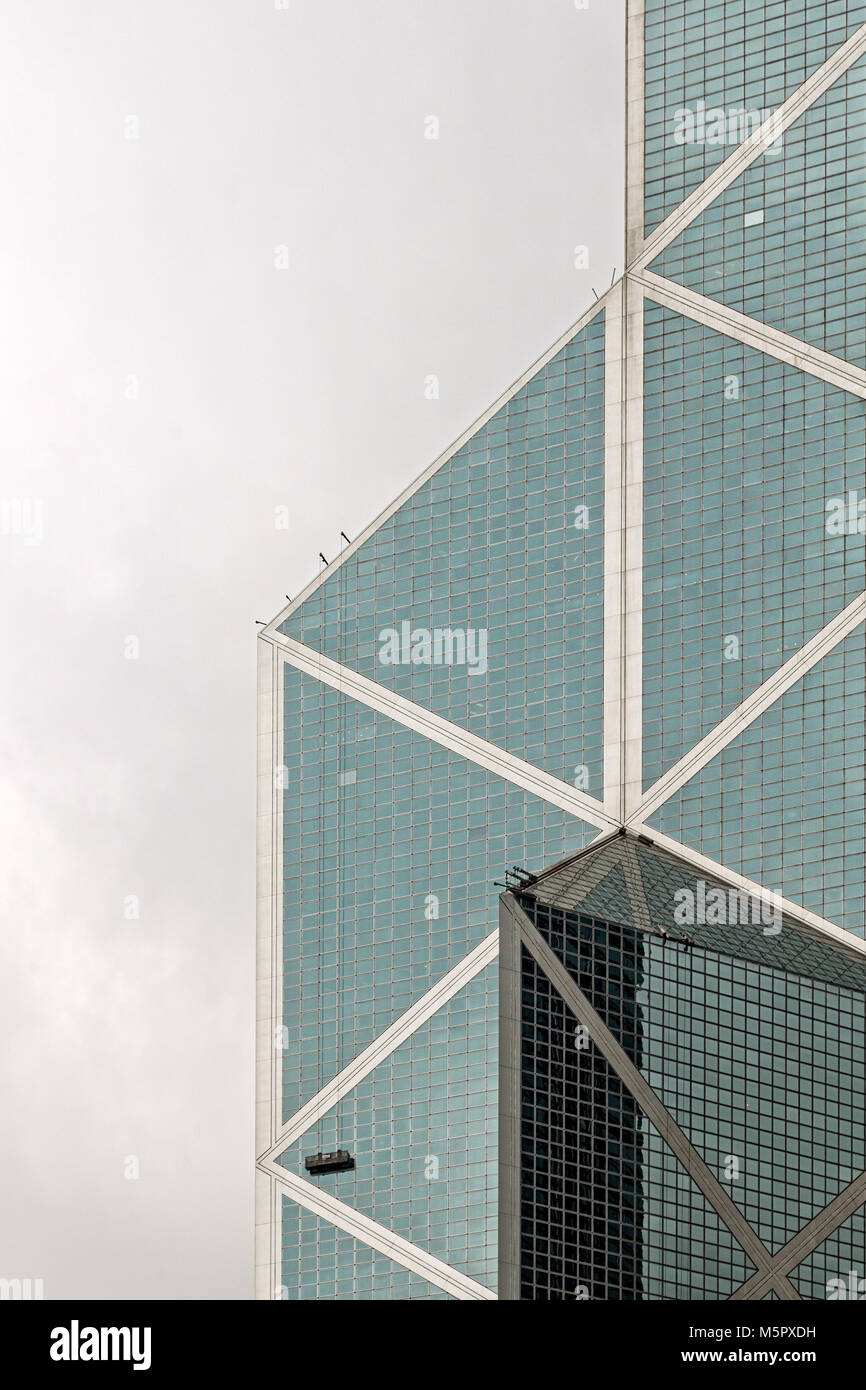 Hi rise tower building hi-res stock photography and images - Alamy