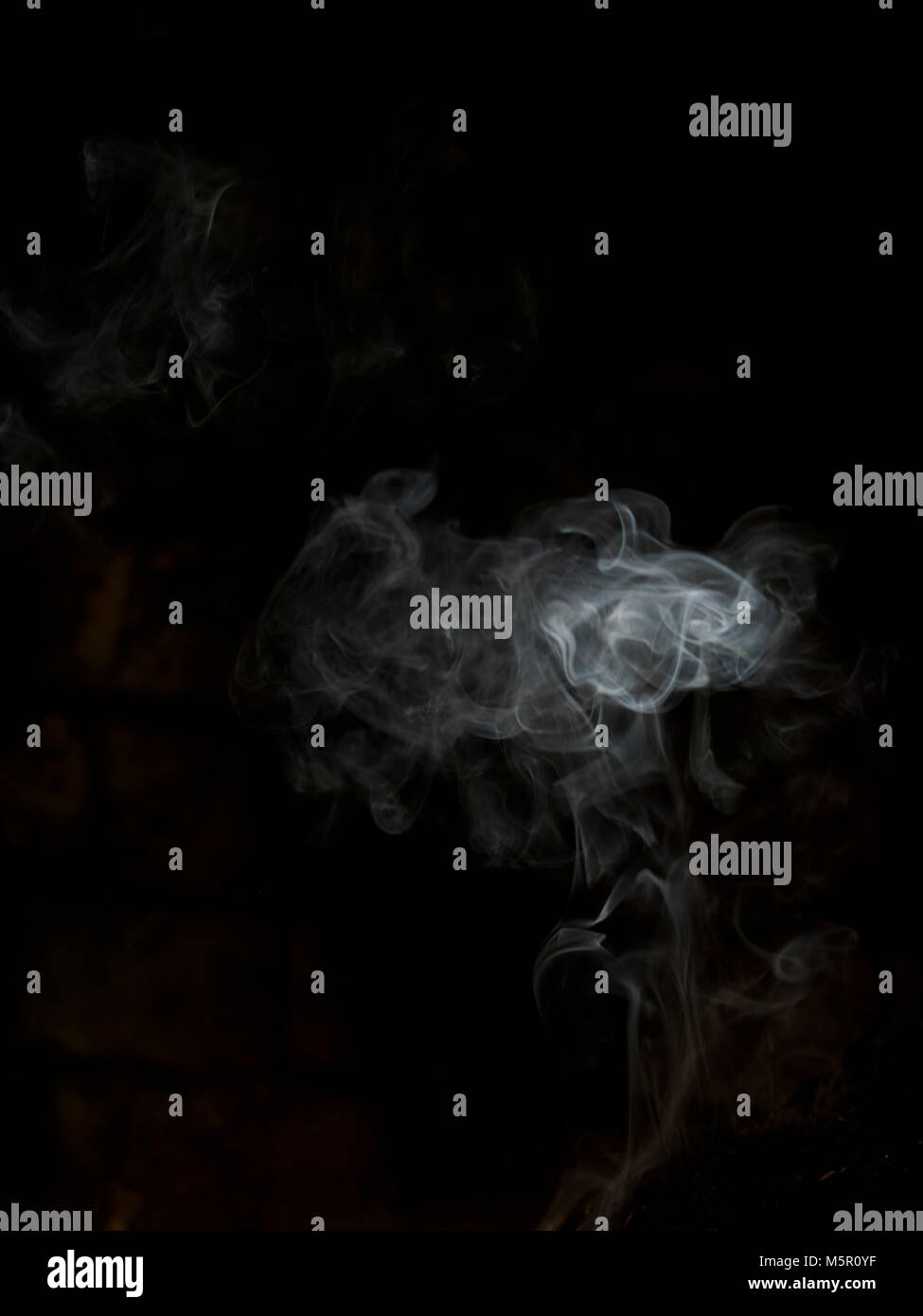 Smoke wreath for Photoshop composition overlay use Stock Photo - Alamy