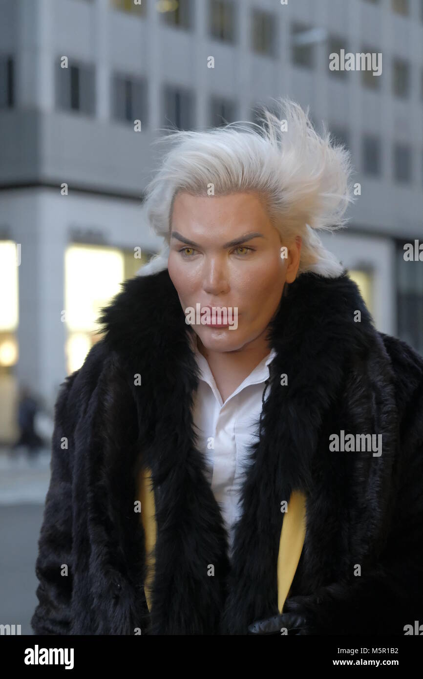 Rodrigo Alves spotted leaving Cartier in New York Featuring: Rodrigo ...