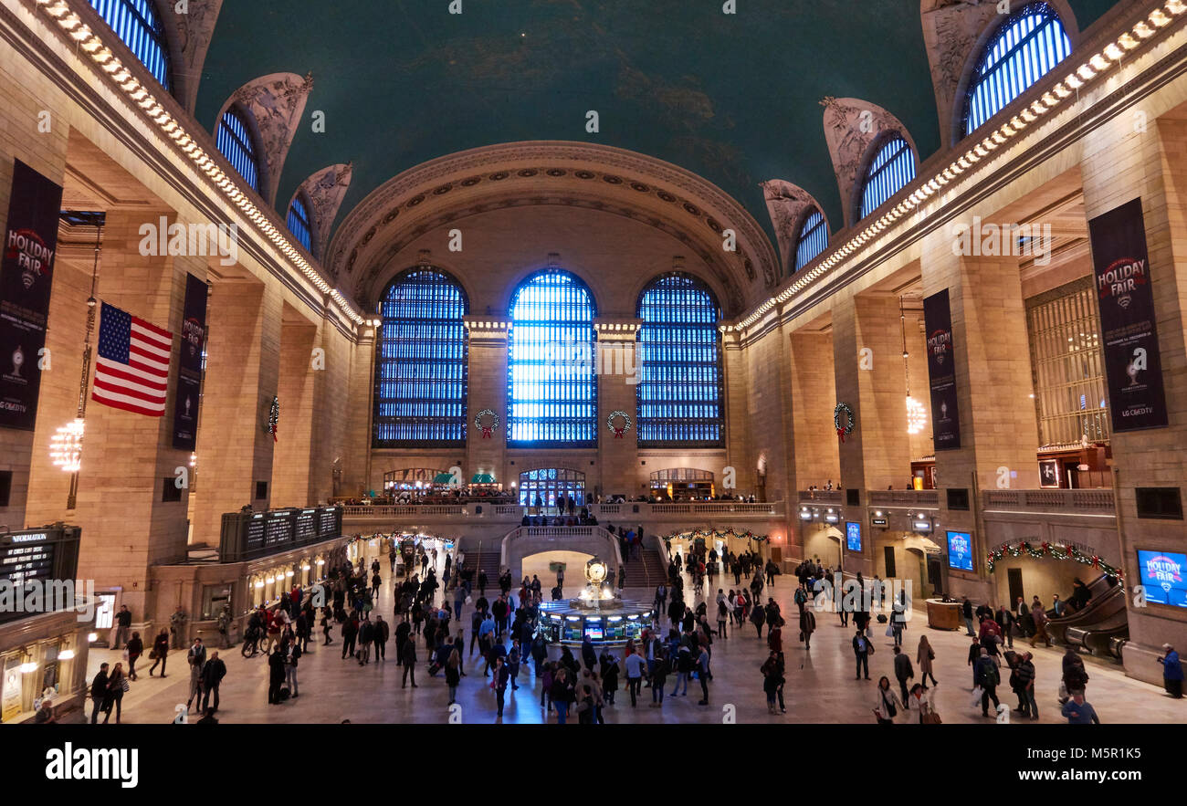 2890 Grand Concourse