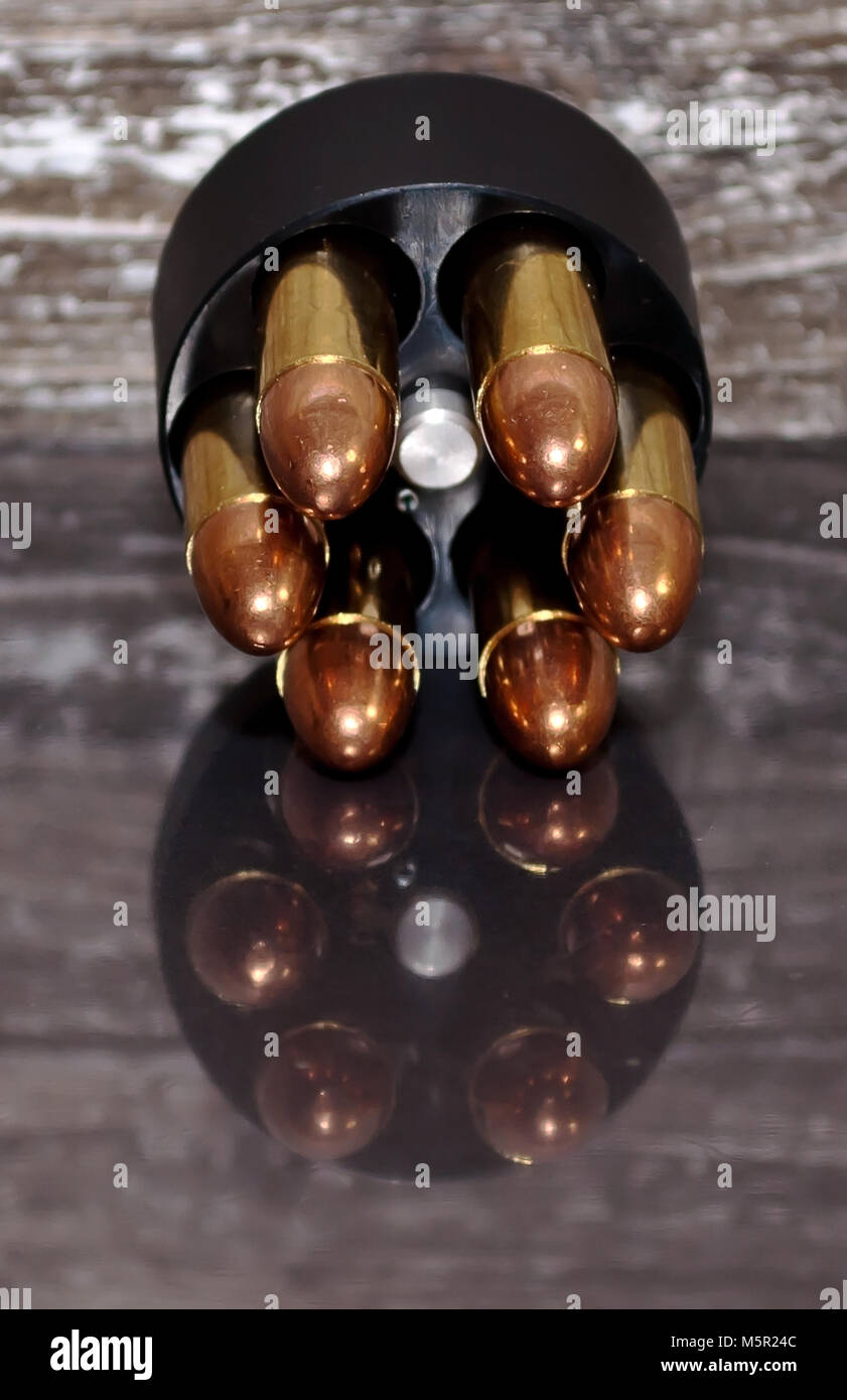 A speed loader for a revolver, for either a 357 magnum or a 38 special ...