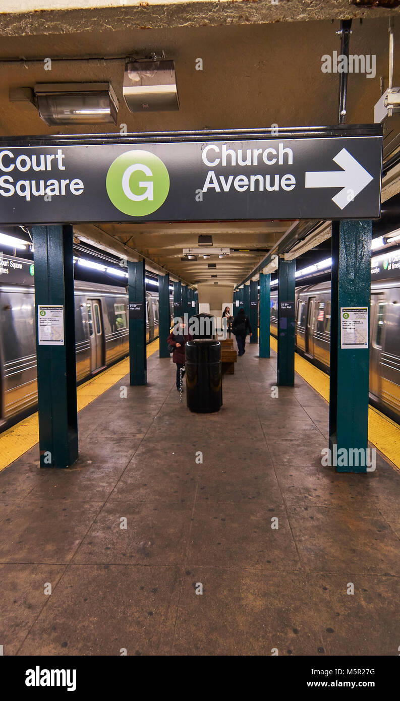 21st street subway station for the G line in Long Island City Stock ...