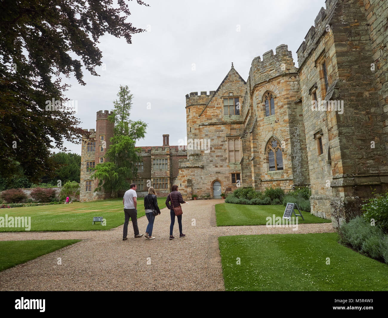 Penshurst place hi-res stock photography and images - Alamy