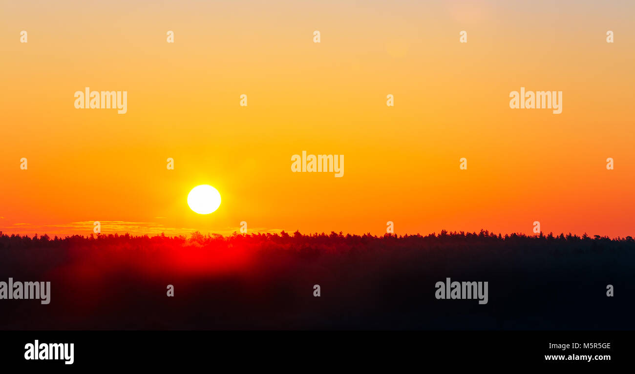Sun Over Horizon, Sunset, Sunrise Background Stock Photo - Alamy
