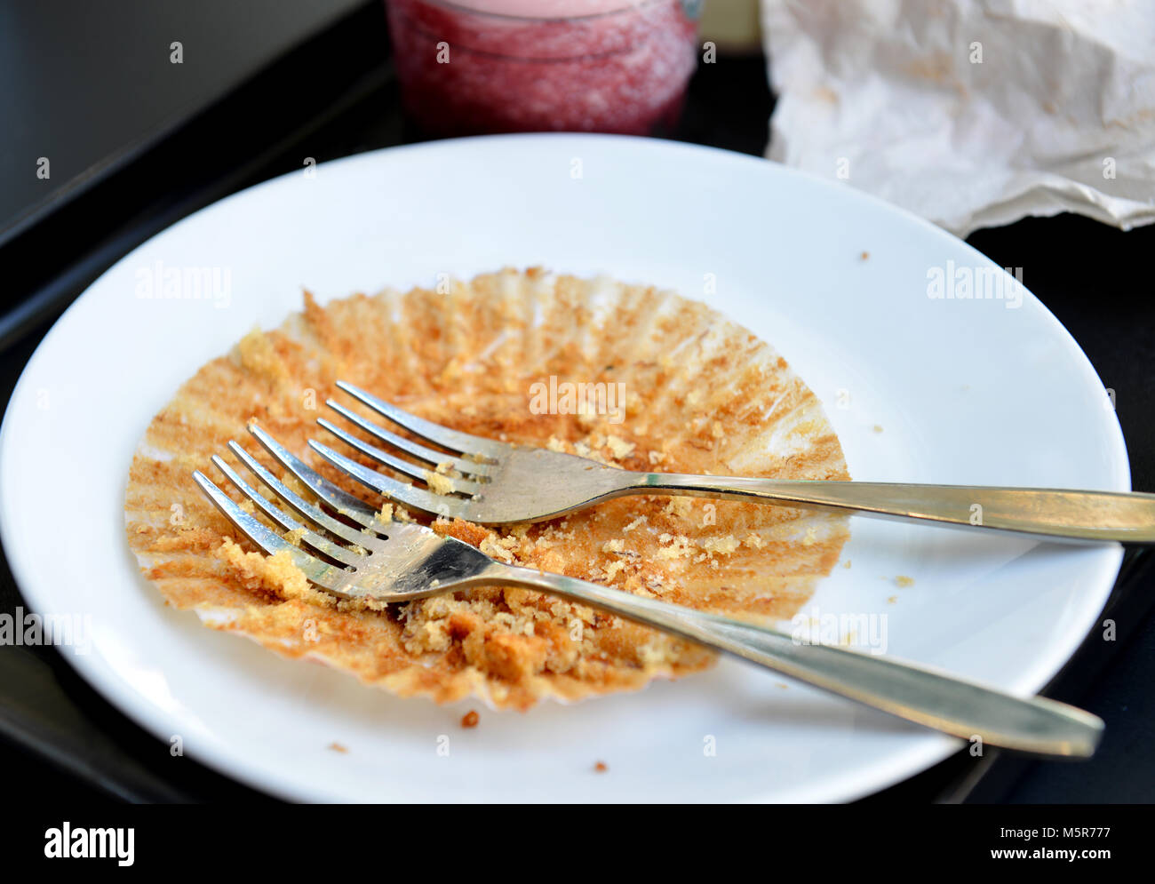 Cake forks hi-res stock photography and images - Alamy