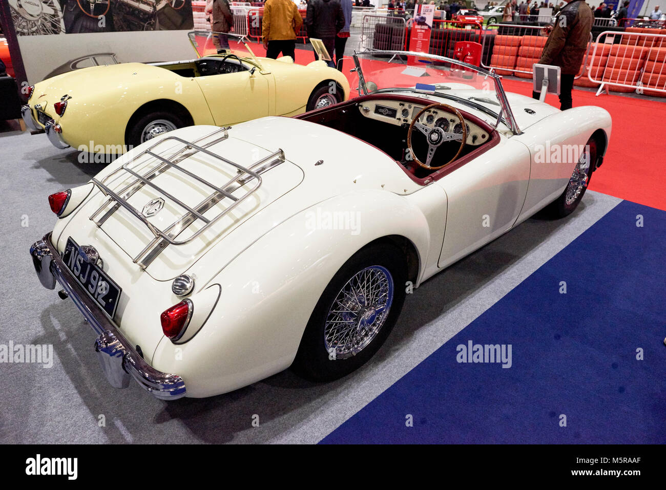 1957 mga hi-res stock photography and images - Alamy