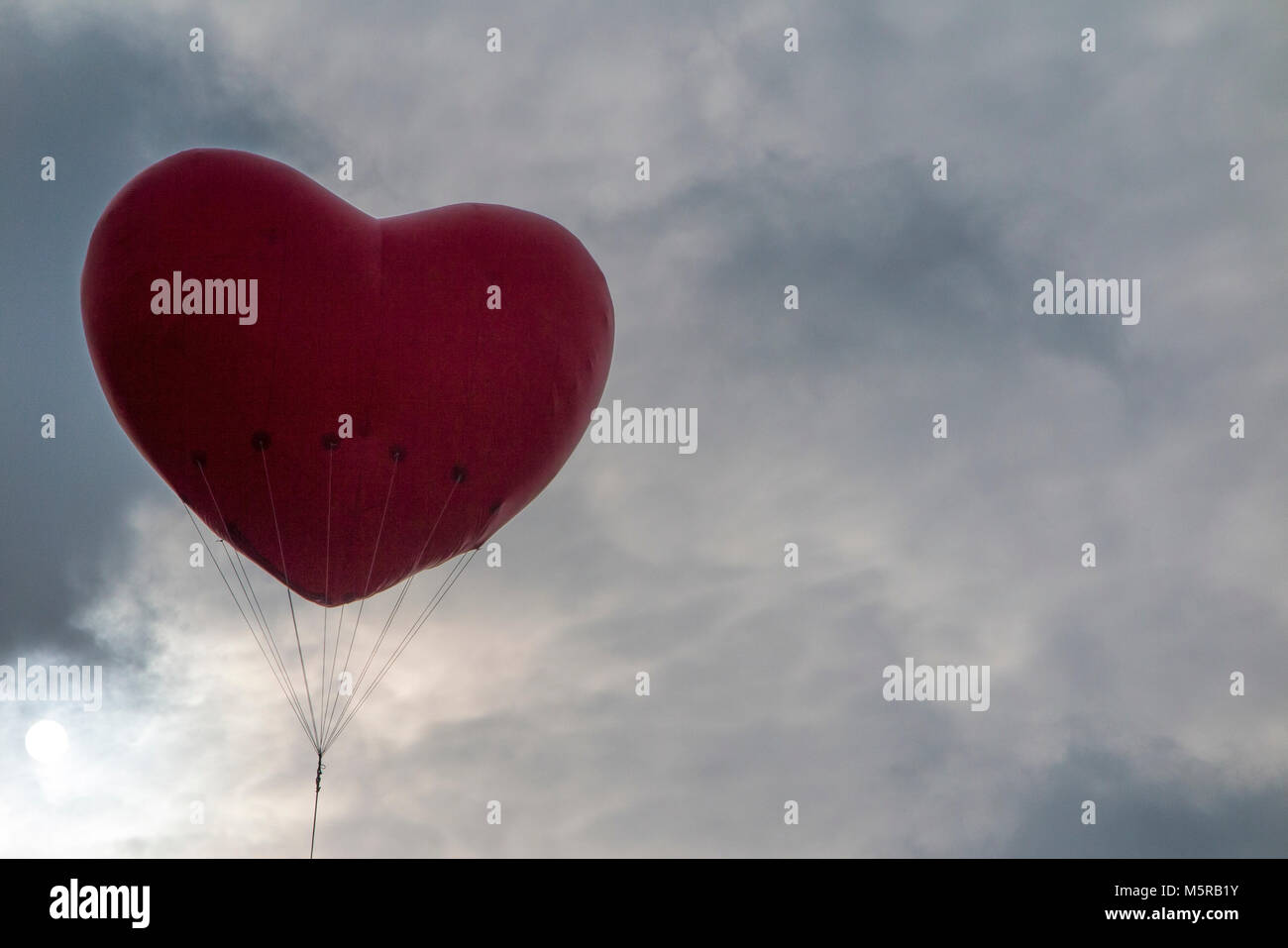 Giant inflatable red heart hi-res stock photography and images - Alamy