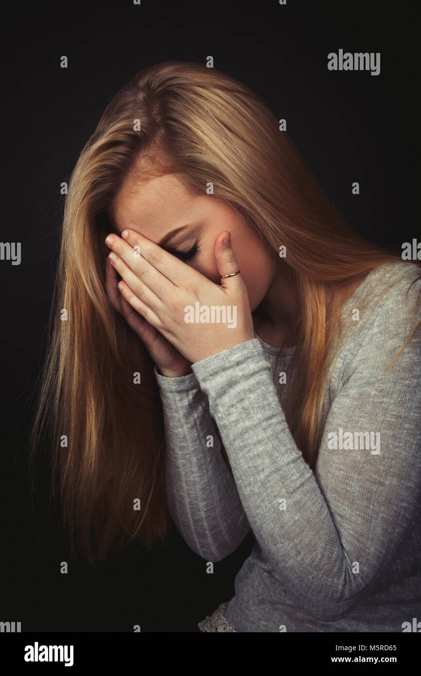 Teen Girl Crying High Resolution Stock Photography and Images - Alamy