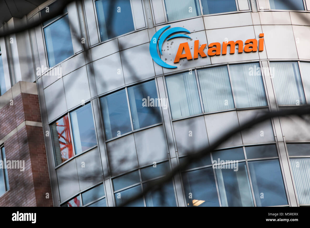 Akamai hi-res stock photography and images - Alamy
