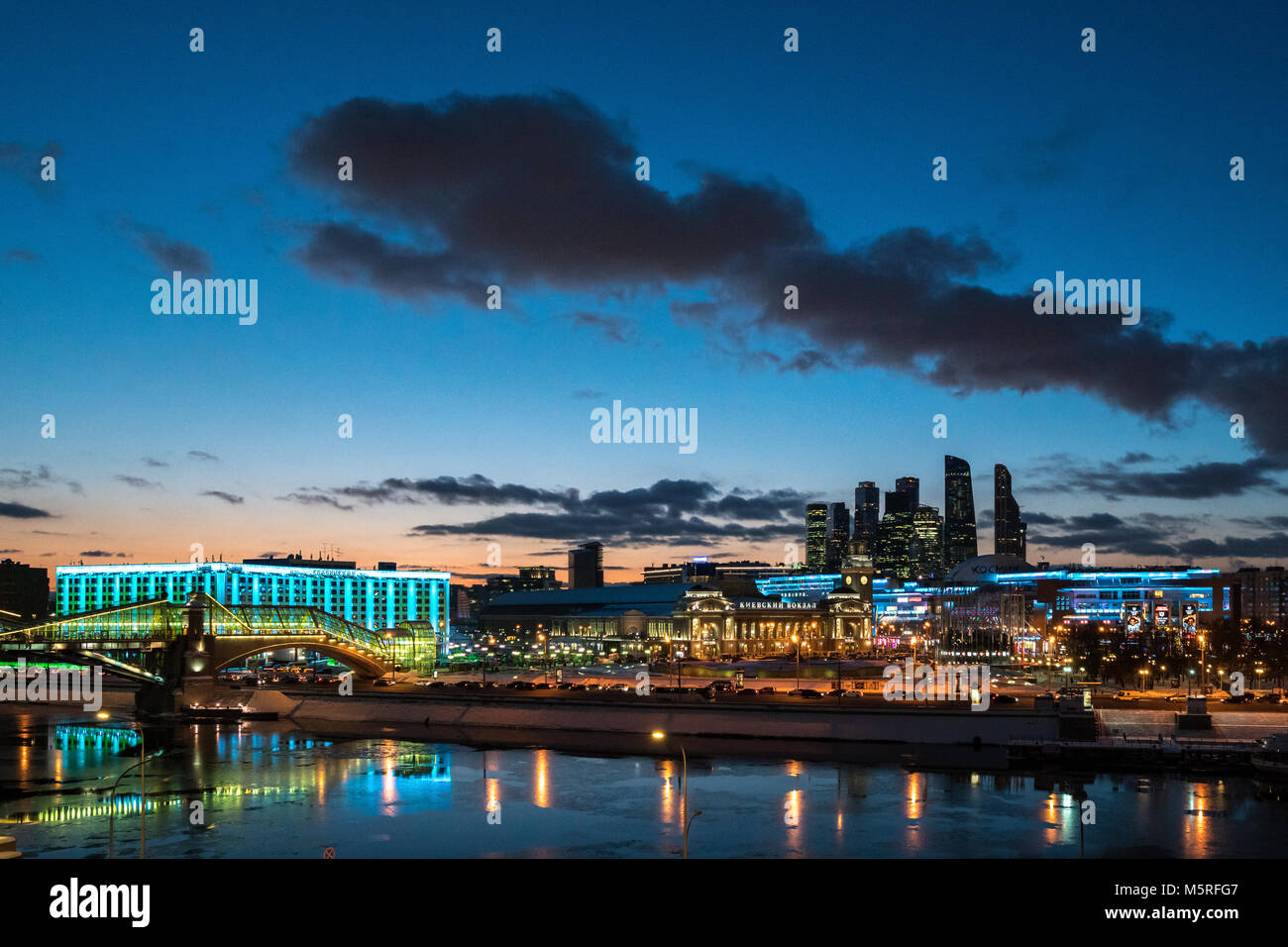 Moscow russia day night time hi-res stock photography and images - Alamy