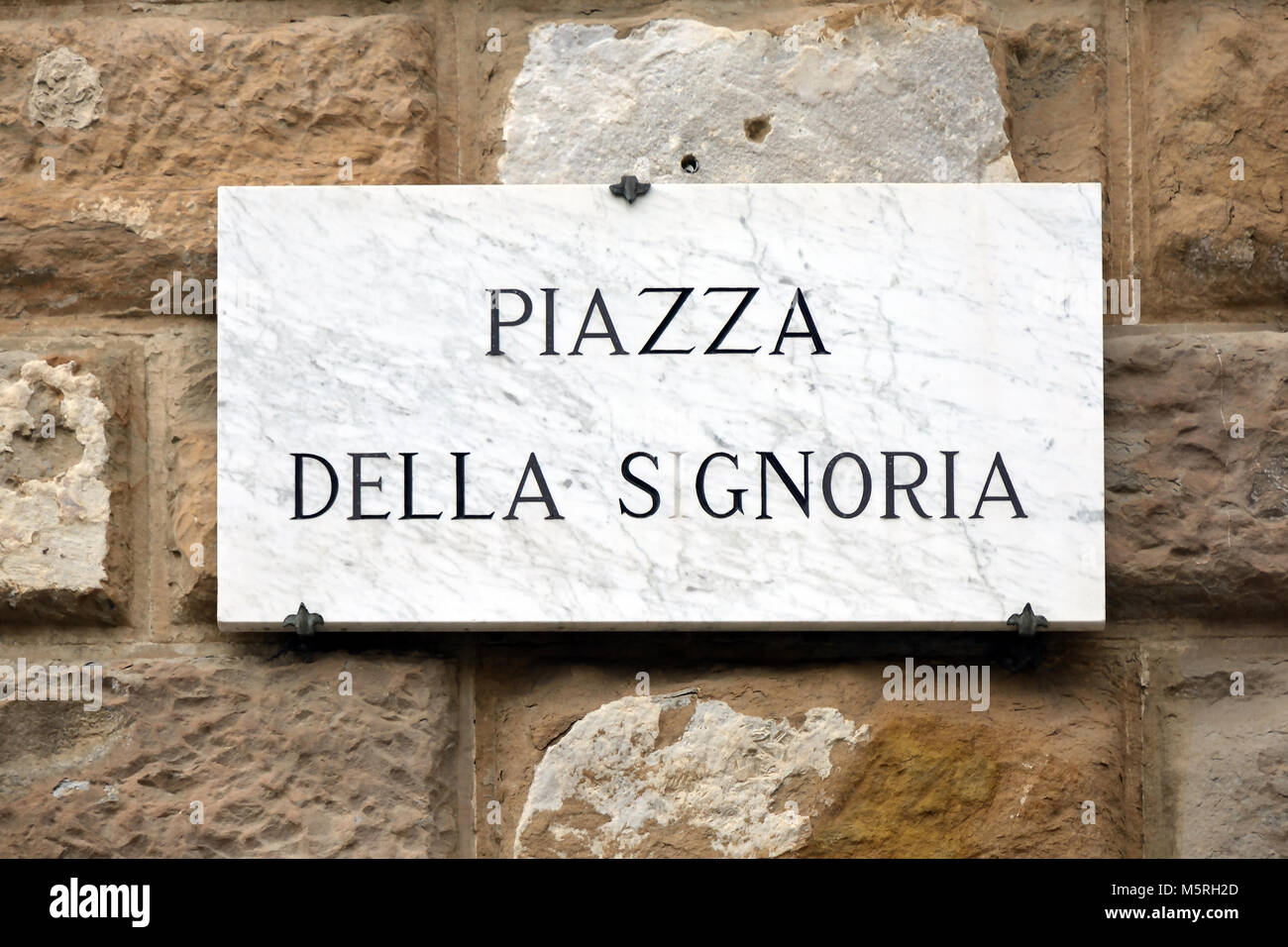 Street sign of the Piazza della Signoria in the historic centre of ...