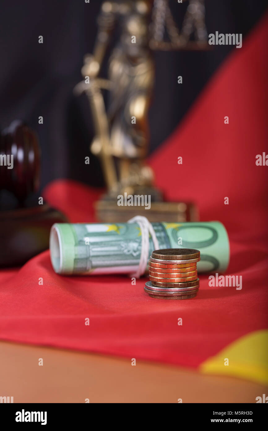 German court lady hi-res stock photography and images - Alamy
