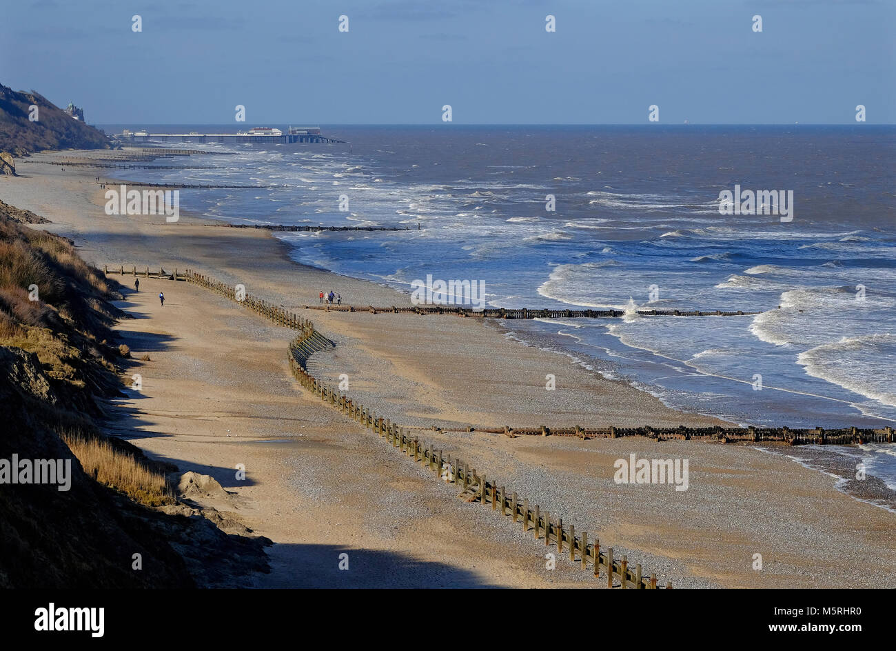 overstrand beach, north norfolk, england Stock Photo - Alamy
