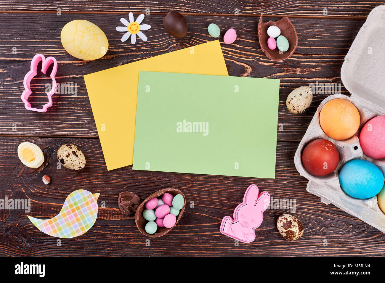 Blank greeting card cutout hi-res stock photography and images - Alamy