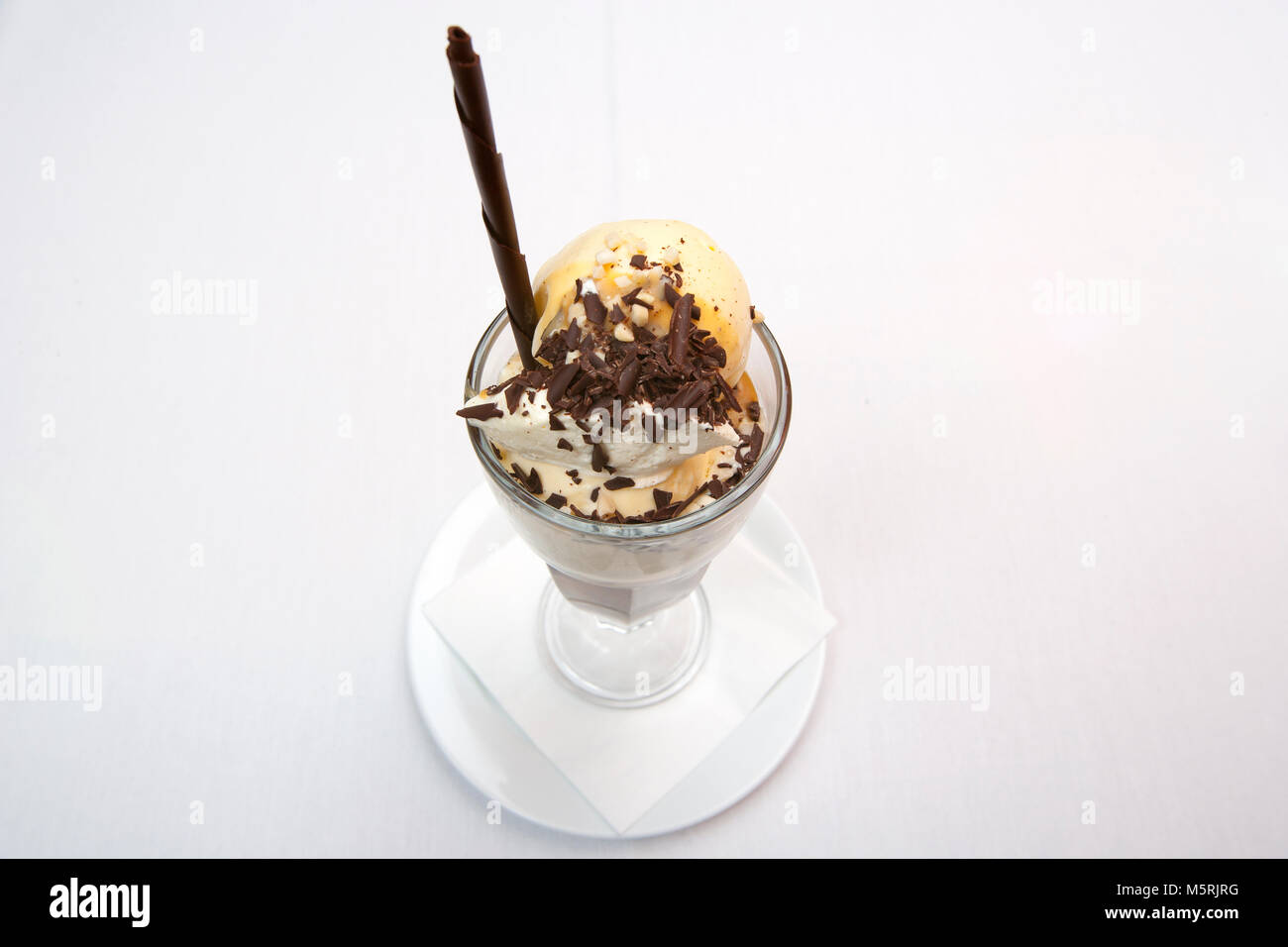 Paul mckenna interior hi-res stock photography and images - Alamy