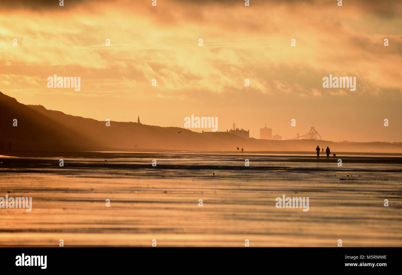 Industrial silhouettes hi-res stock photography and images - Alamy