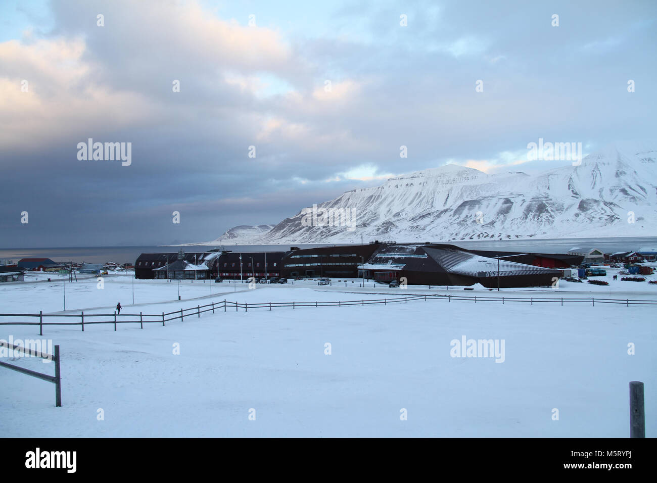 University centre in svalbard hi-res stock photography and images - Alamy